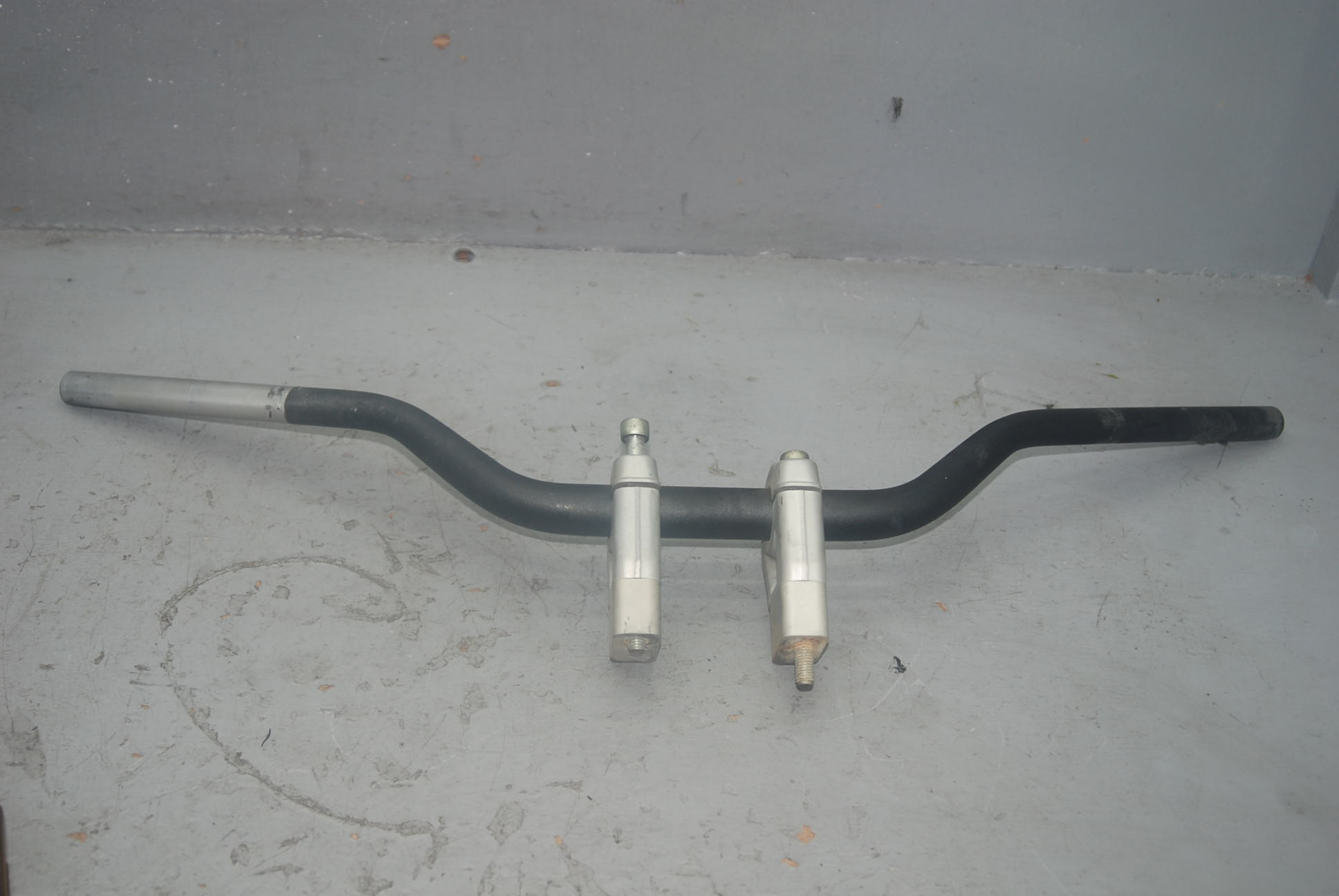 2009 BMW R 1200 GS HANDLEBAR – Bikepartsonline