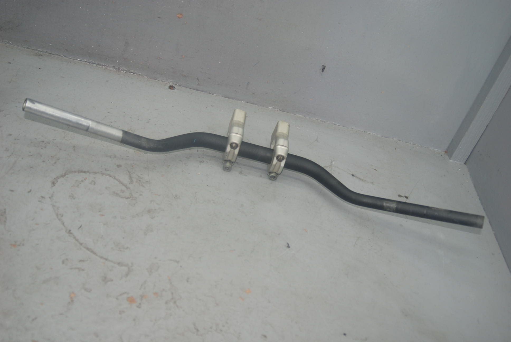 2009 BMW R 1200 GS HANDLEBAR – Bikepartsonline