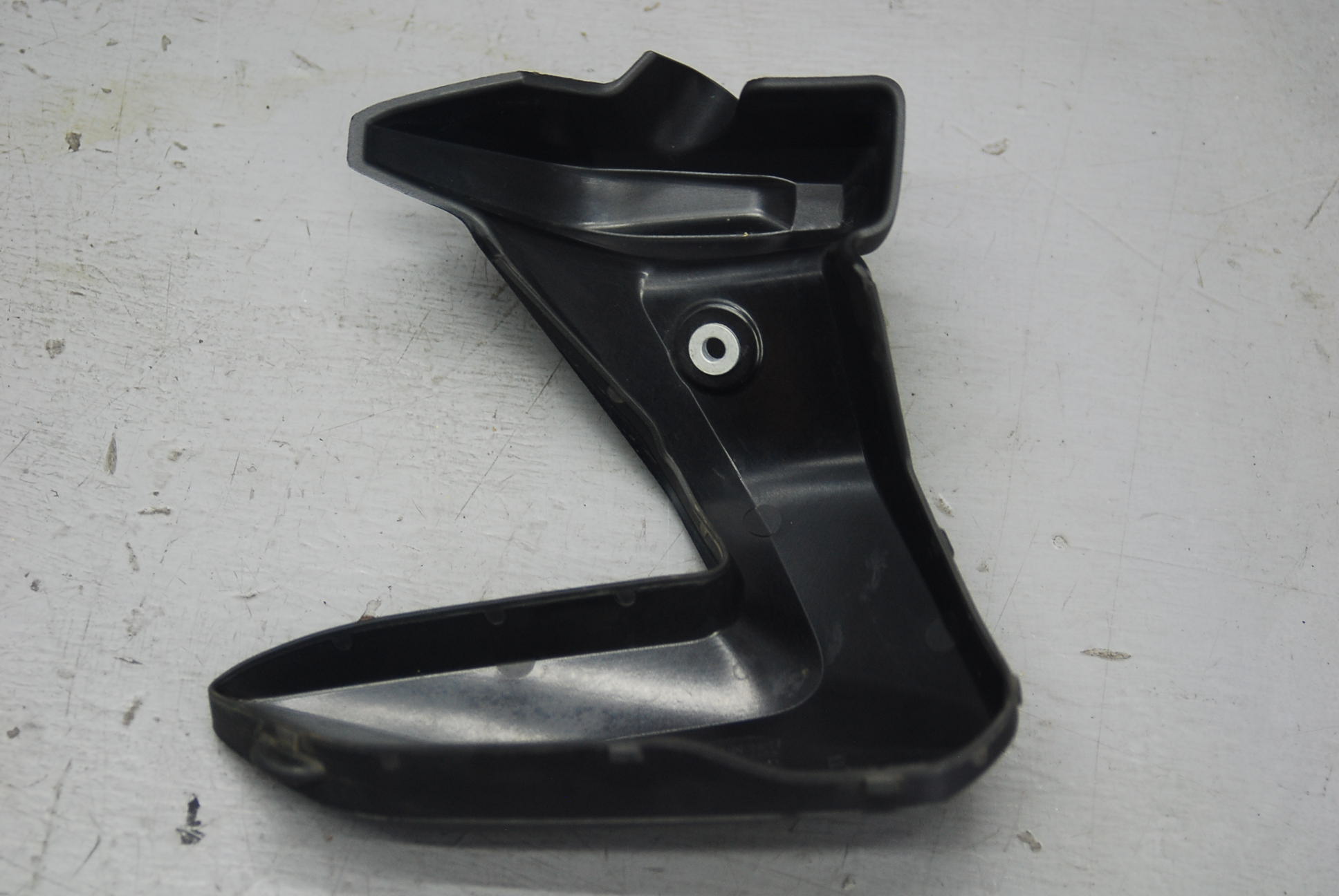 2019 BMW R 1250 GS SPARK PLUG COVER R/H – Bikepartsonline