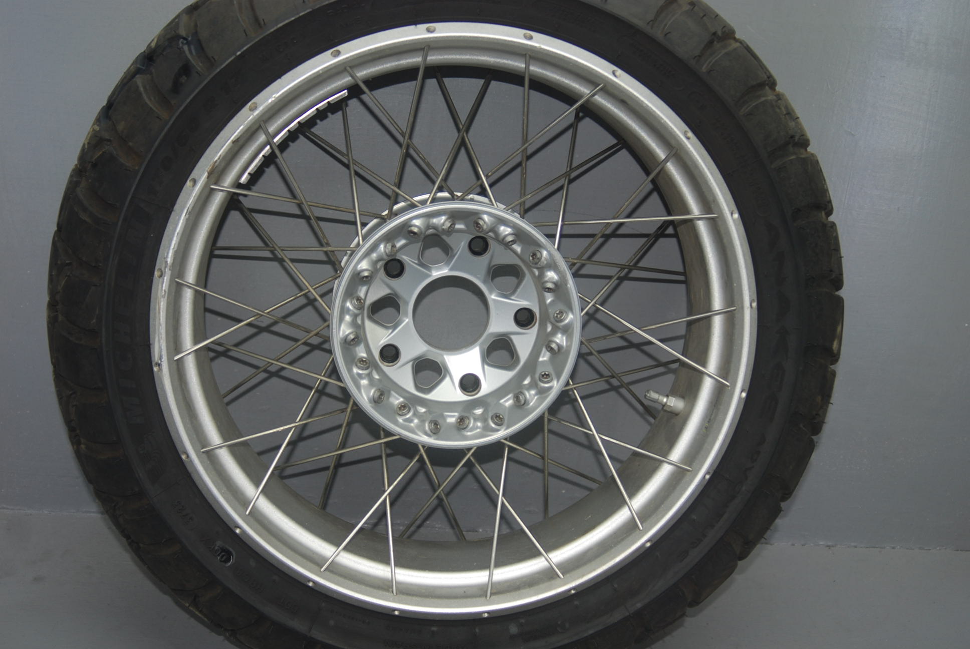 2017 BMW R 1200 GS REAR RIM – Bikepartsonline