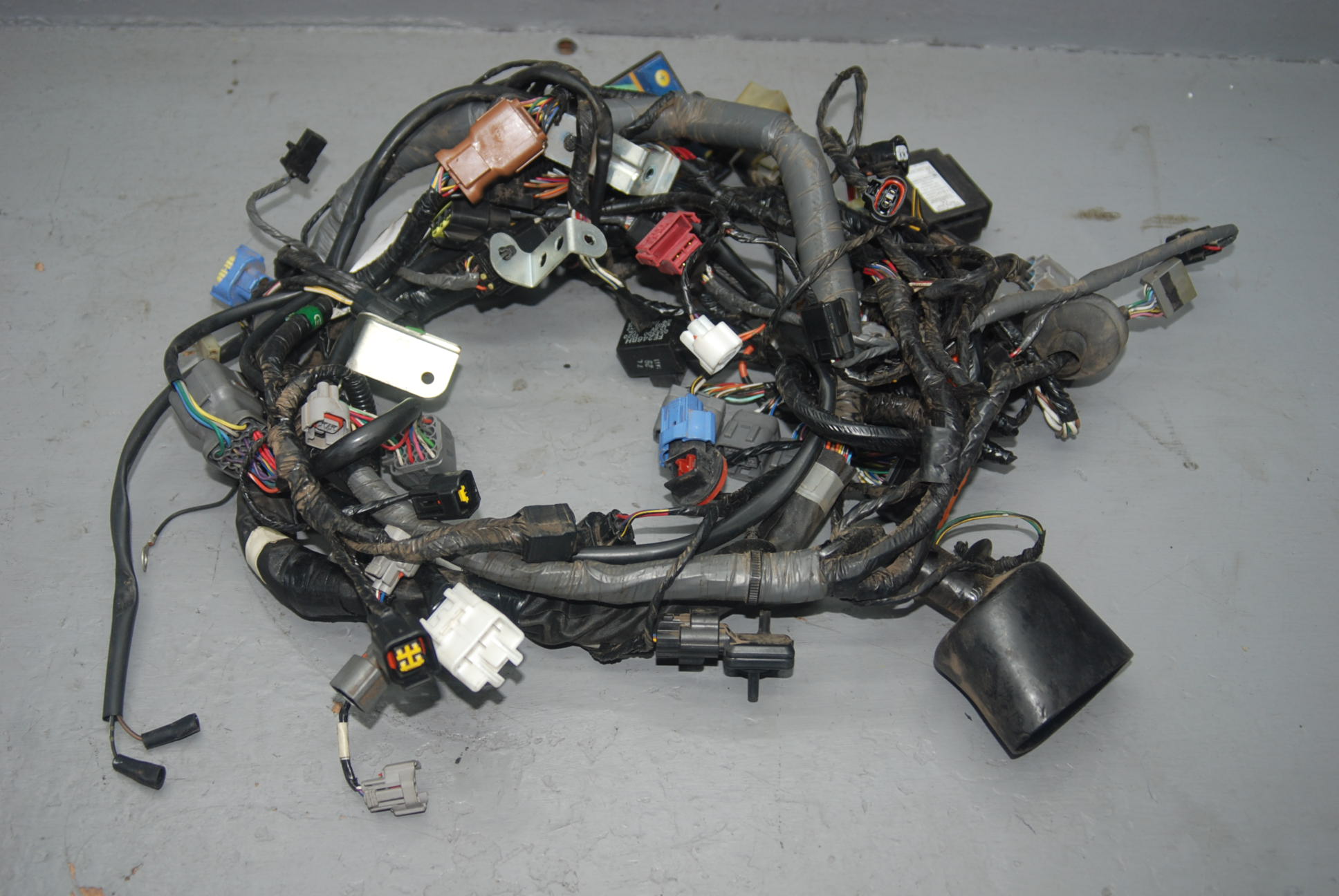 2010 KAWASAKI ZX 14 GEN 1 HARNESS – Bikepartsonline
