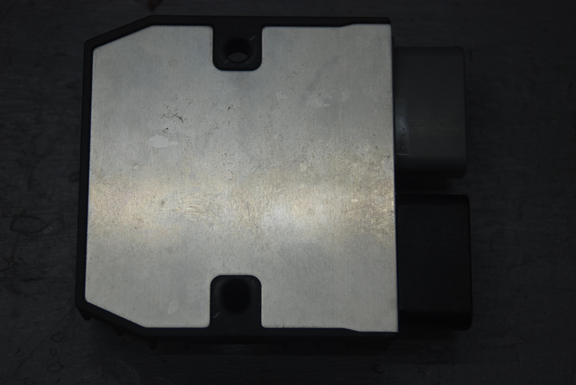 2010 KAWASAKI ZX 14 GEN 1 REGULATOR – Bikepartsonline