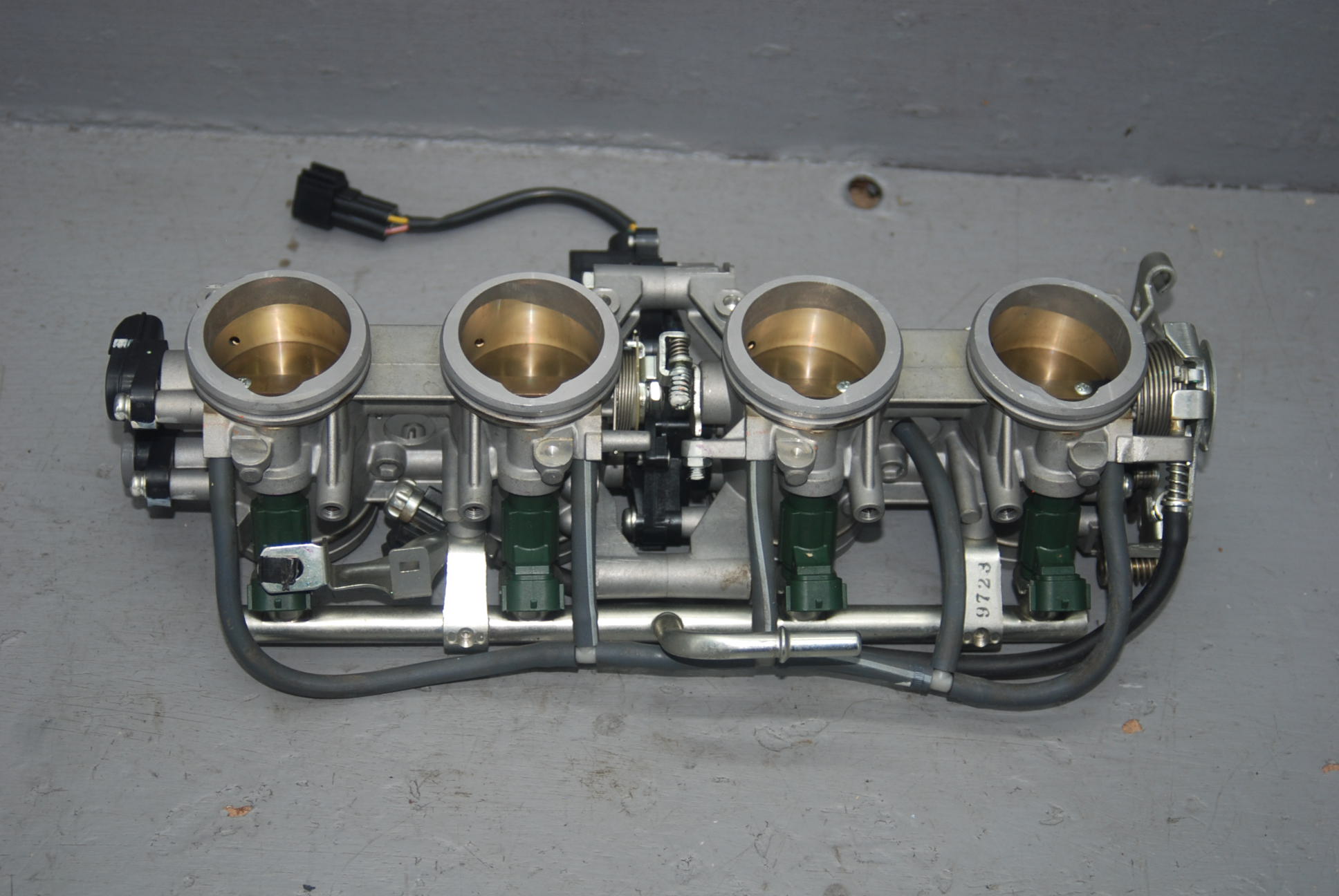 2010 KAWASAKI ZX 14 GEN 1 THROTTLE BODY – Bikepartsonline