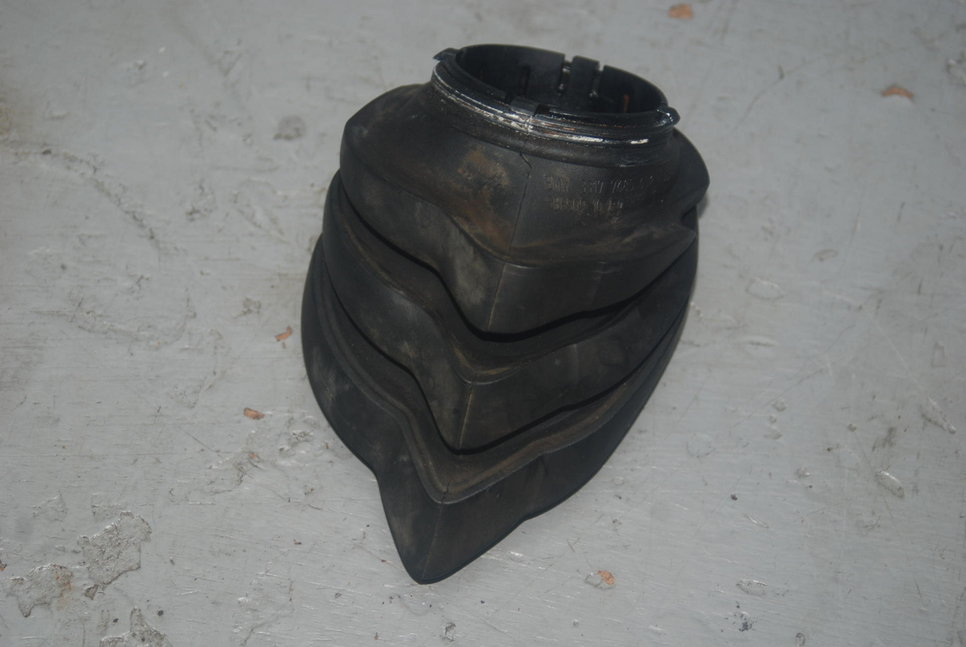 2009 BMW R 1200 GS FRONT & REAR RUBBER BOOTS – Bikepartsonline